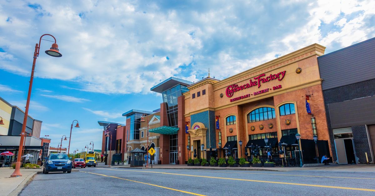 Brandmarch | Walden Galleria