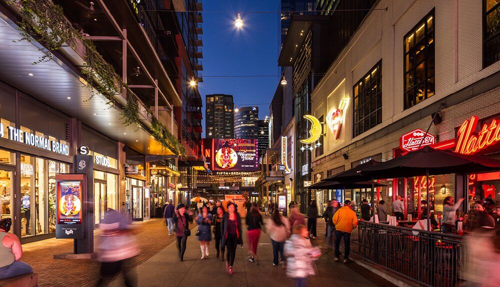 Brandmarch | Fifth + Broadway